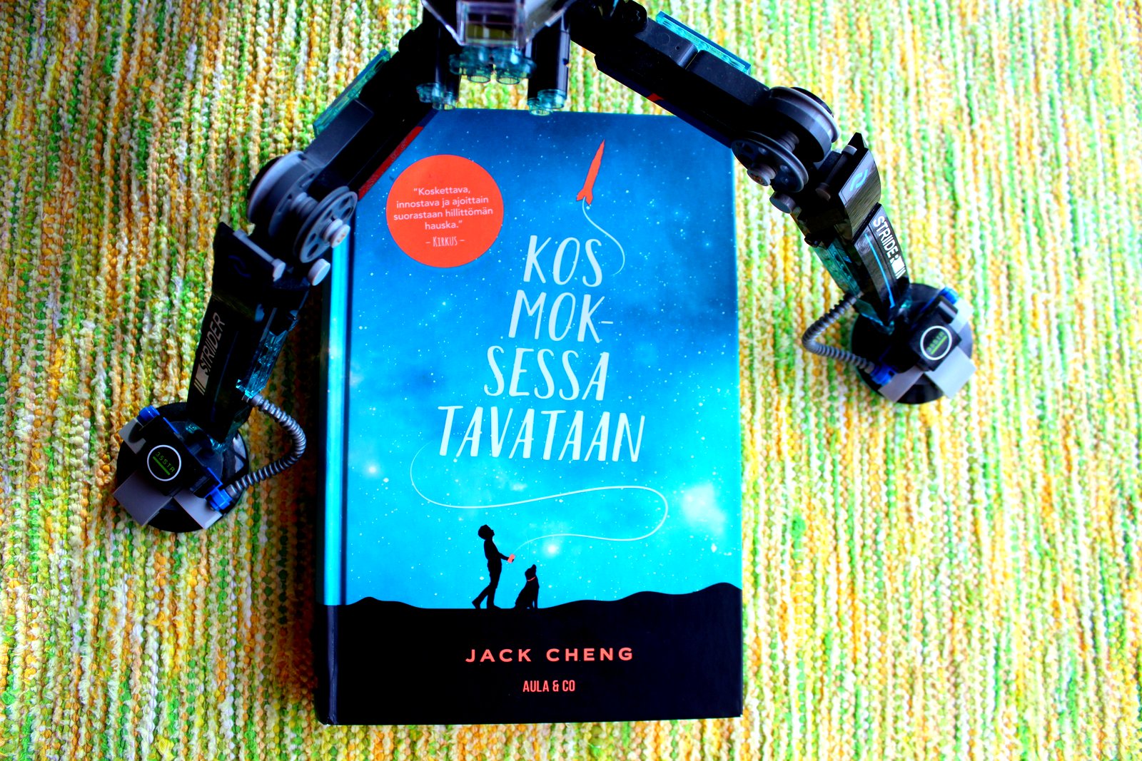 Luettua elämää: Jack Cheng: Kosmoksessa tavataan