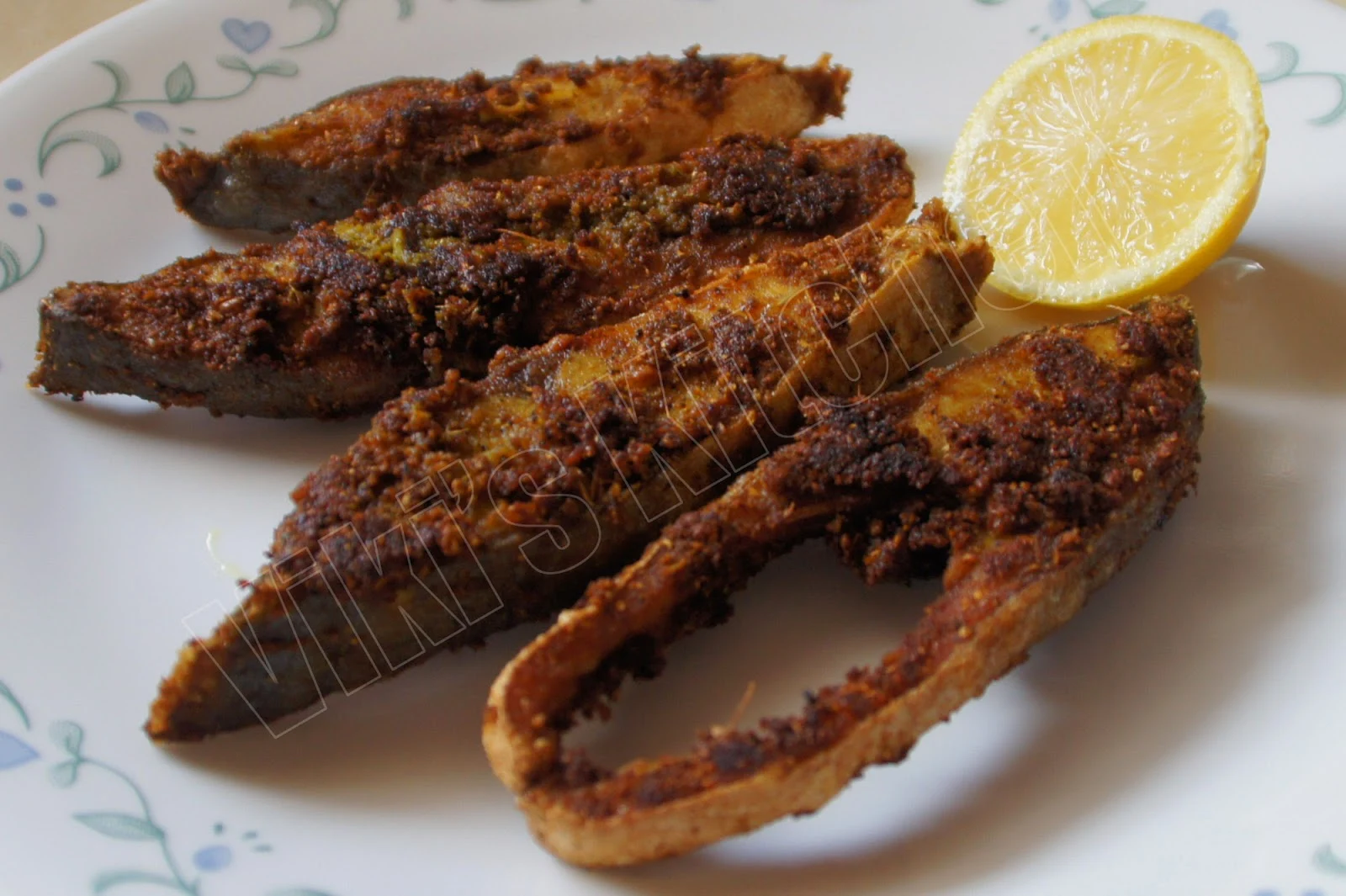 Viki 's Kitchen: Fish fry with green masala