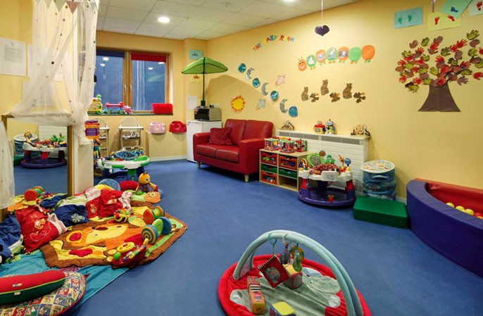 CHOOSING A CRECHE FOR YOUR BABY.