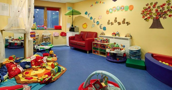 CHOOSING A CRECHE FOR YOUR BABY.