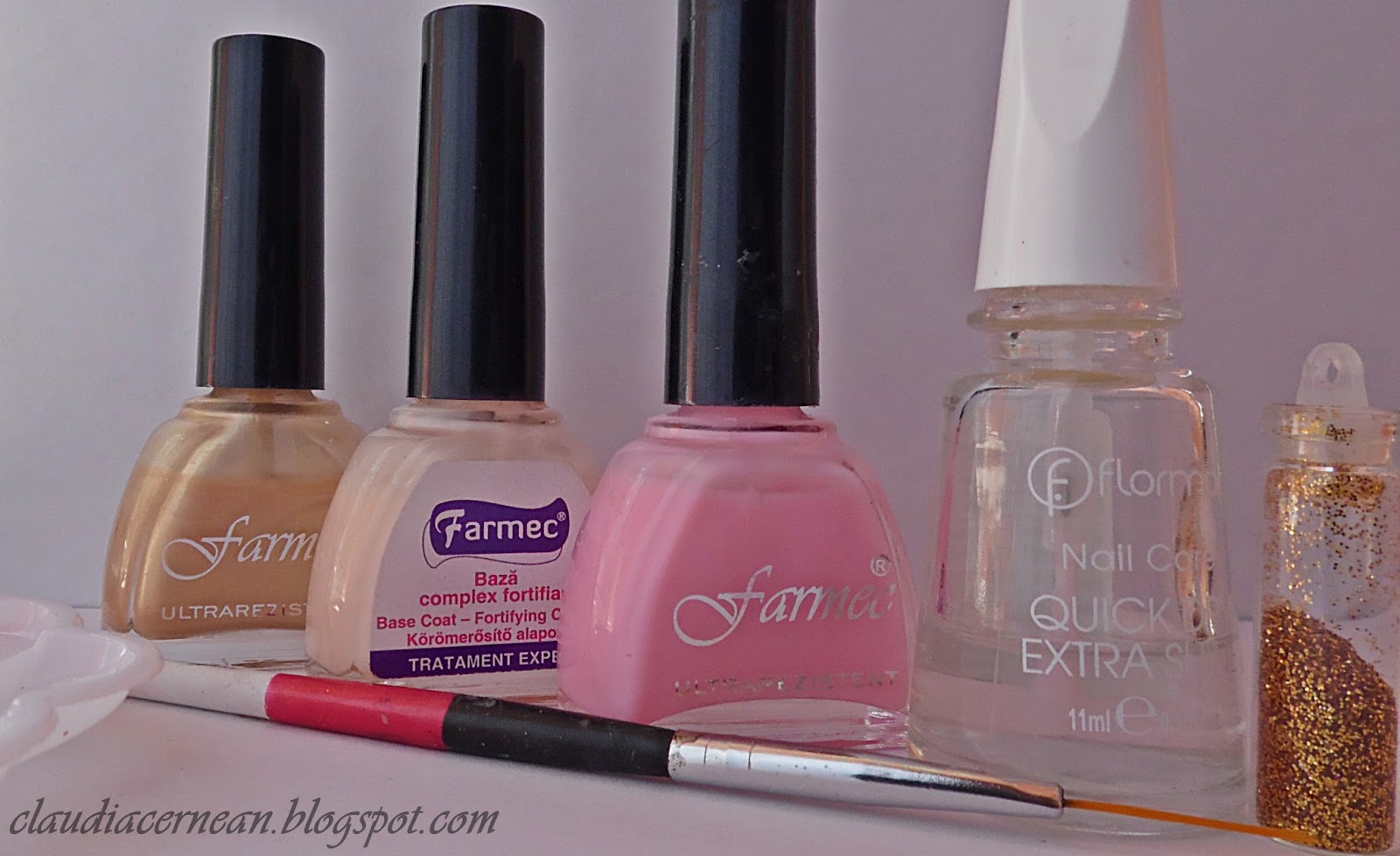 Nails Art Tutorials: Unghii Roz Pal - Pale Pink Nails
