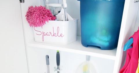 IHeart Organizing: An Organized Cleaning Cabinet