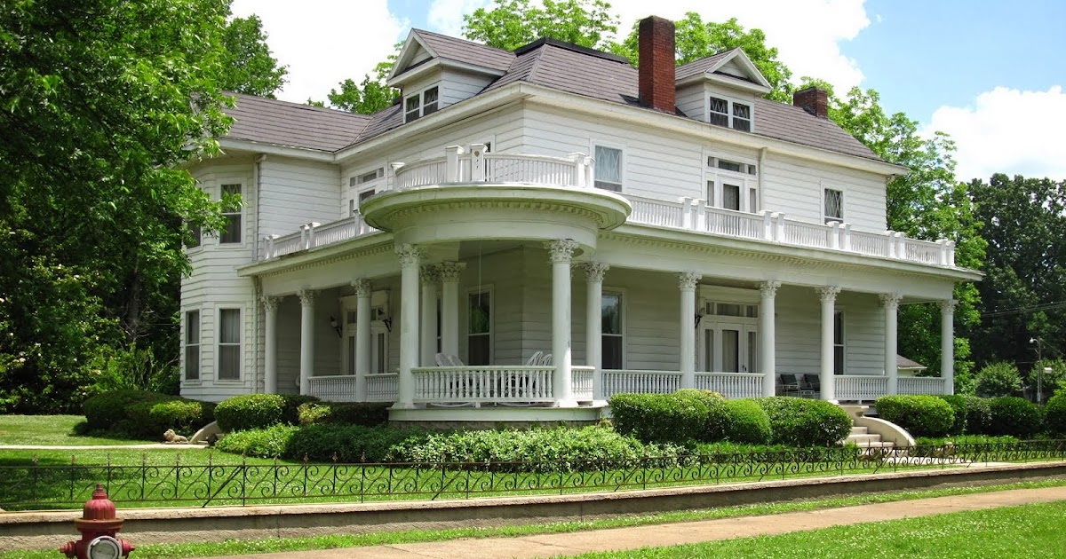 유 ErikTrek.com: Tuscumbia, Alabama