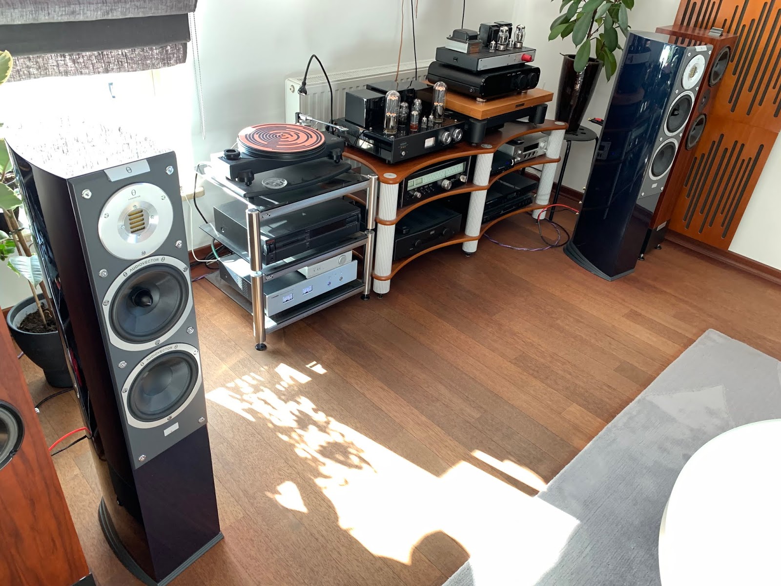 Stereo i Kolorowo - Underground: Wzmacniacz lampowy Haiku-Audio Origami ...