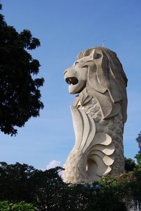 Merlion Statue - Fantastic Travel