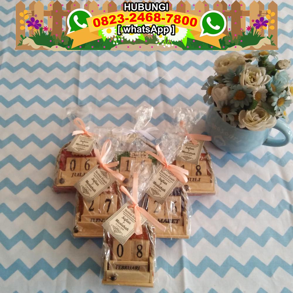 Souvenir Kalender Abadi Murah | Souvenir Pernikahan