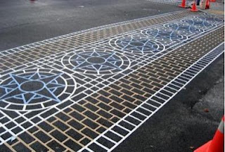 10 Zebra Cross Terunik Teraneh dan Paling Konyol di Dunia ~ Asyik Seru