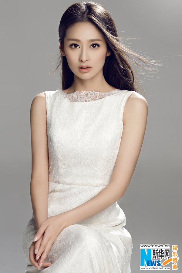 China Entertainment News: Actress Ying Er poses for photo shoot