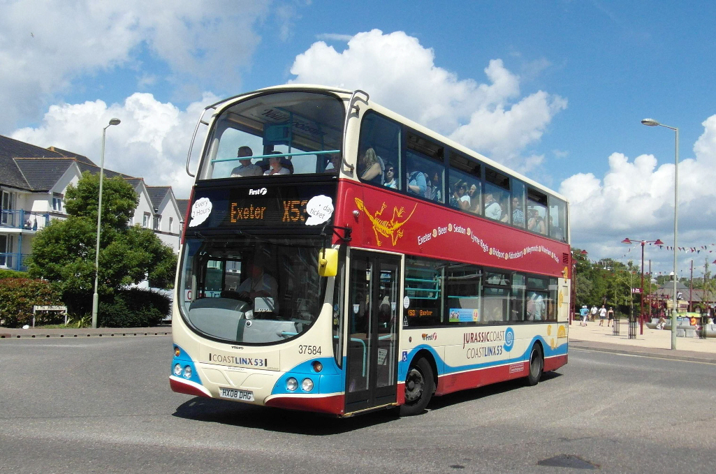 Southern England Bus Scene: The X53 - the last 10 years