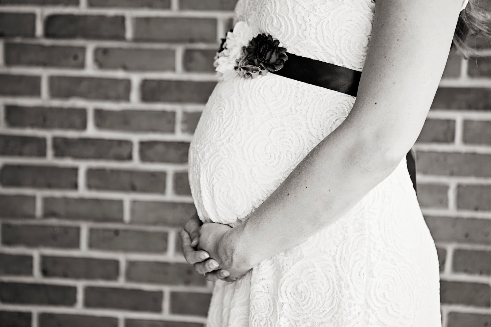 35 Week Bumpdate - Amy's Balancing Act