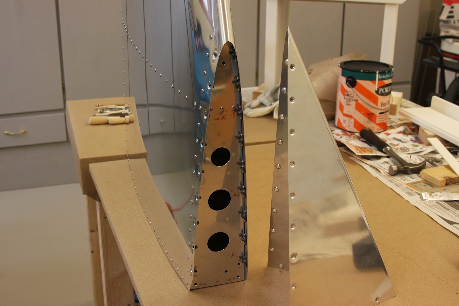 Ron's RV12: Vertical Stabilizer and Rudder Constuction