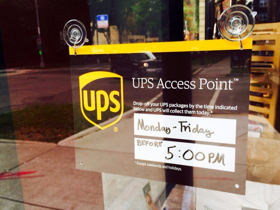 Rogers Park Chamber of Commerce: V-Tone Fitness is now a UPS Access Point!