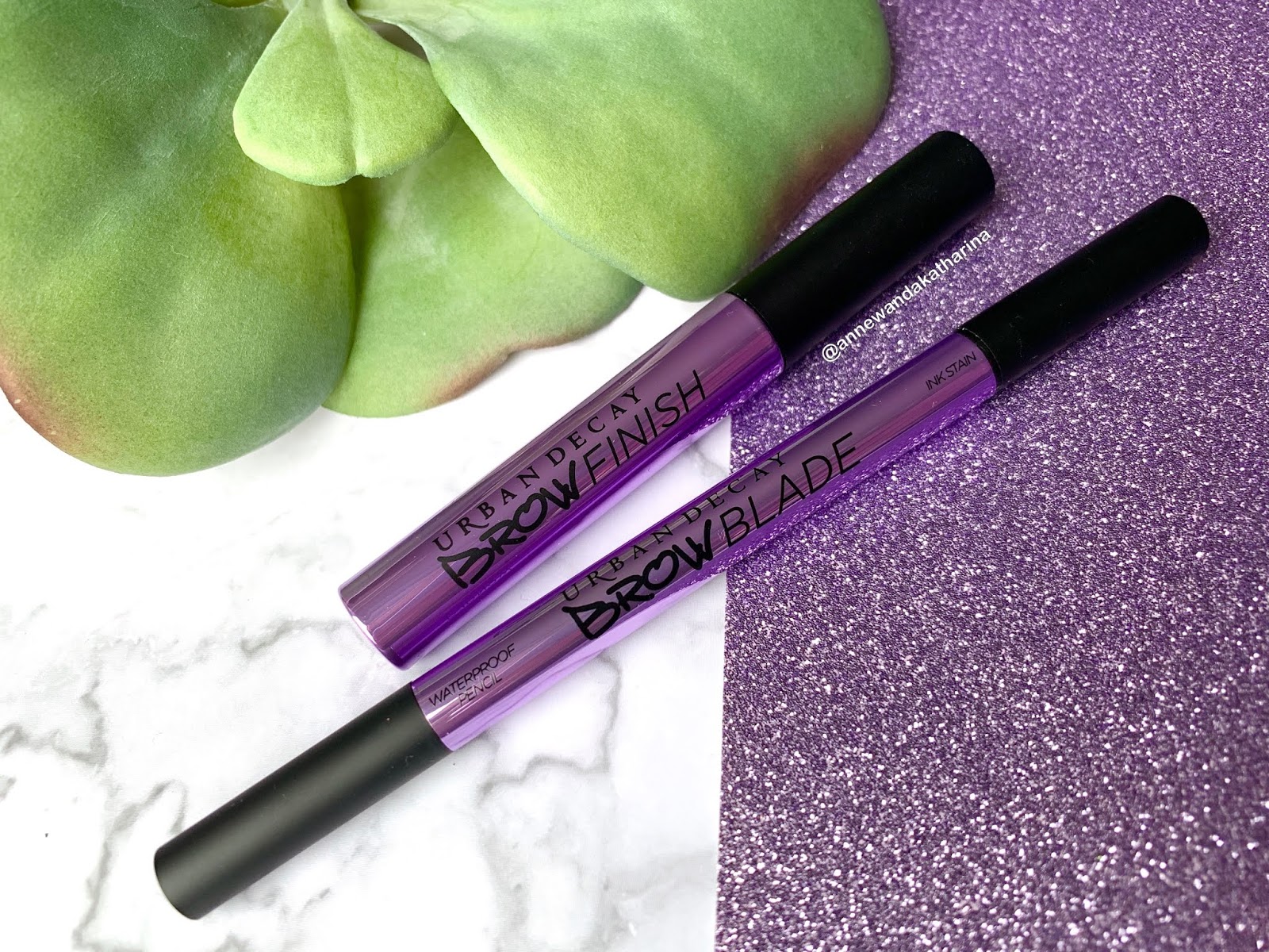 annewandakatharina: Urban Decay Brow Blade & Brow Finish