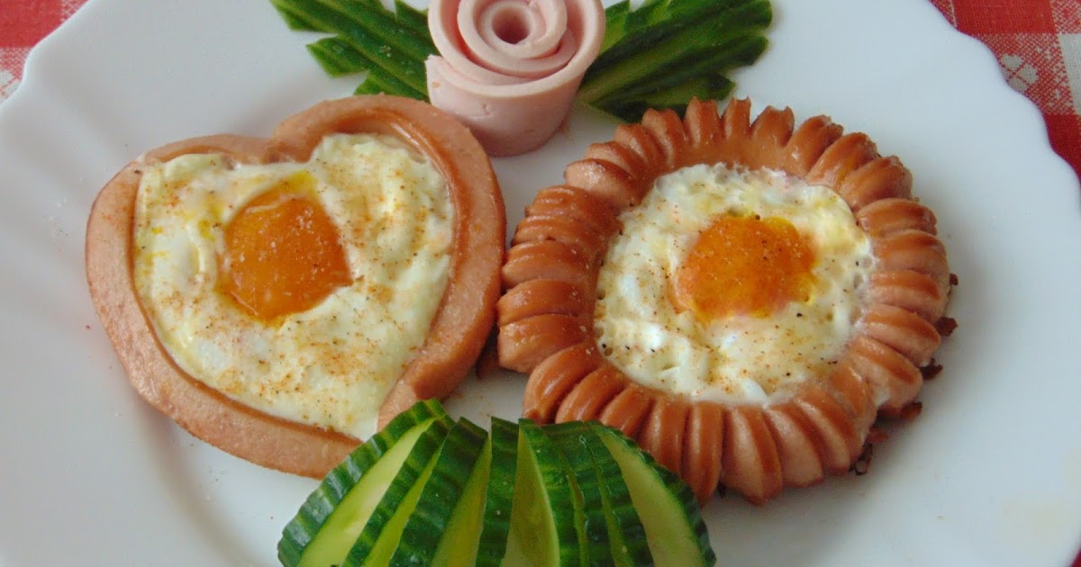 Rozi erdélyi,székely konyhája: Virsliben sült tükör tojás