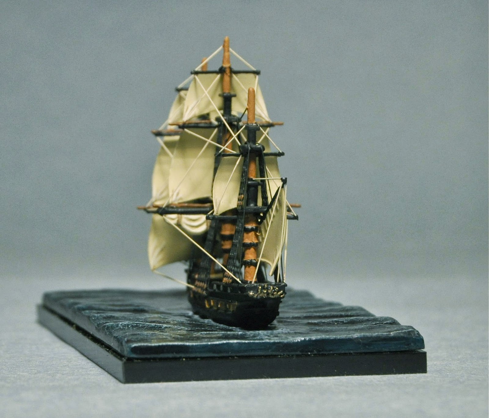 J White's Gallery: 1:1200 Xebec Frigate - El Gamo