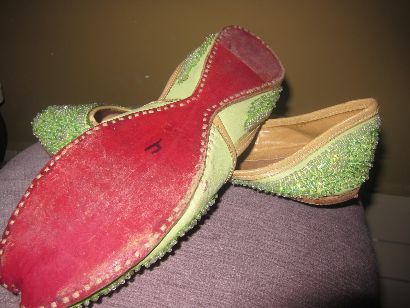 Its Poochies Place!: Eye catching designs of beaded and hand stitched ...