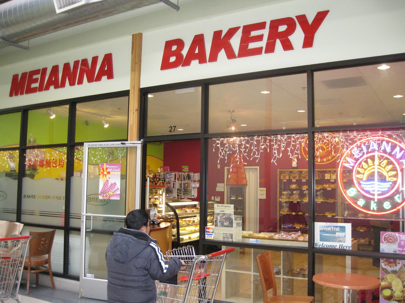 Aaron's Food Adventures | Food Reviews | Spicy Food Challenges | Food ...