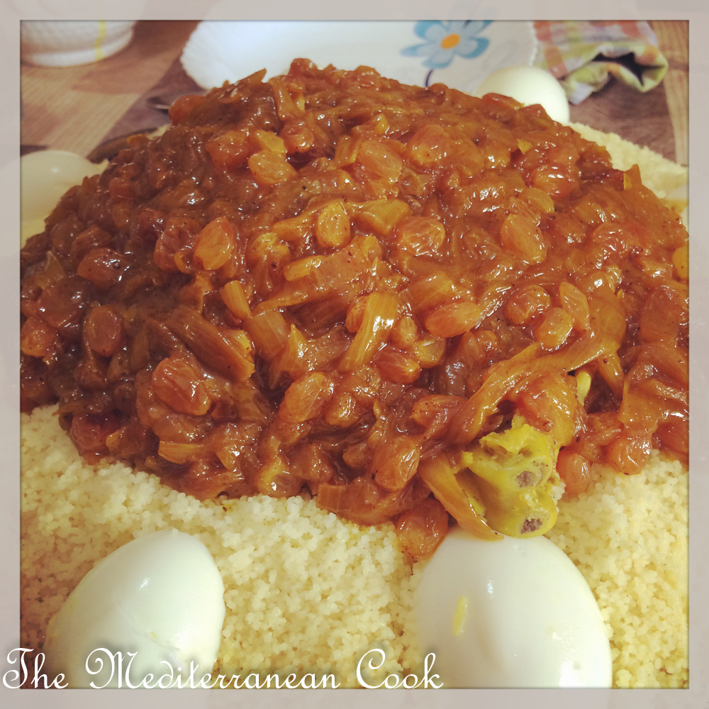 Moroccan Couscous With Caramelized Onions and Raisins ( T'faya ) - The ...