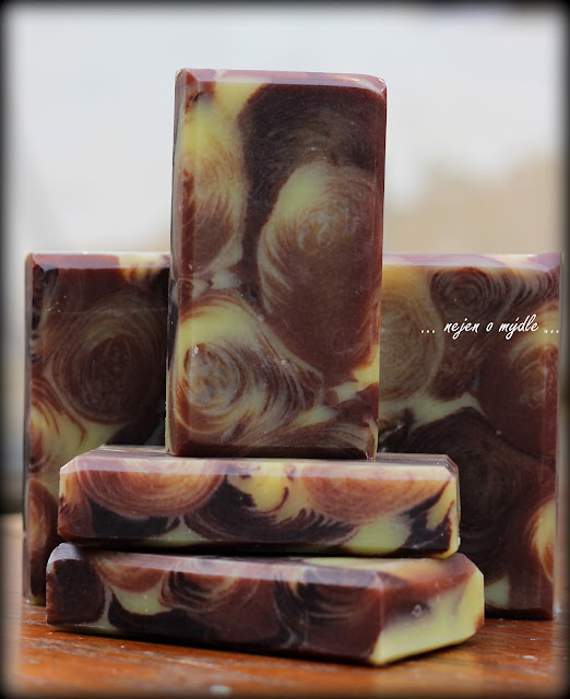nejen o mýdle ...: Cosmic Wave Soap - Soap Challenge Club (November ...