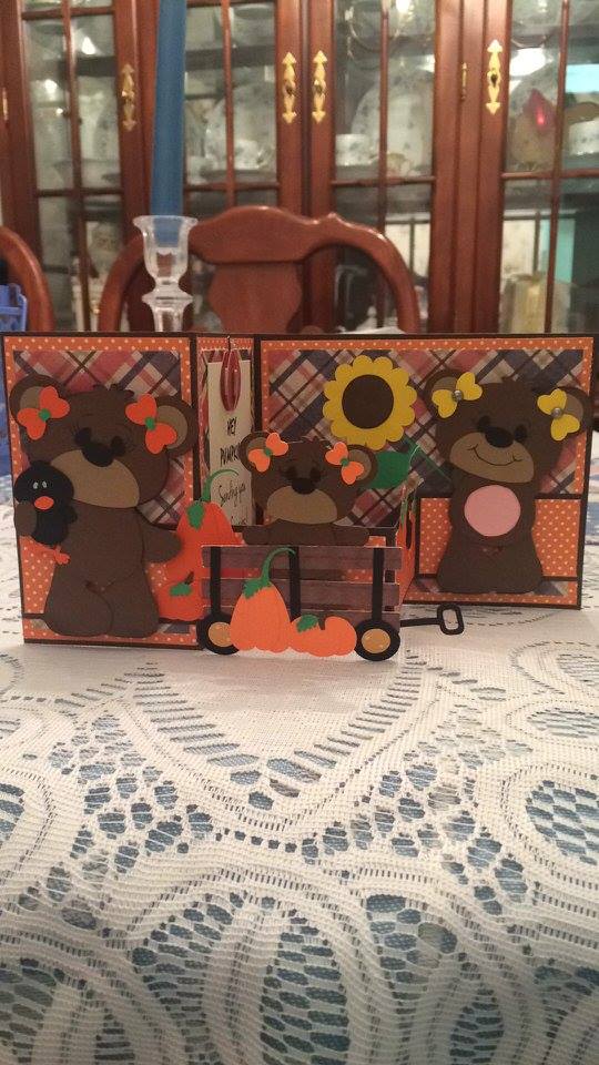 CARDZ TV: CARDZ TV ANYTHING GOES DESIGNERS CHALLENGE #1