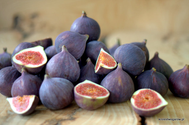 Blog o gotowaniu - tradycyjna kuchnia: Konfitura z fig z orzechami włoskimi
