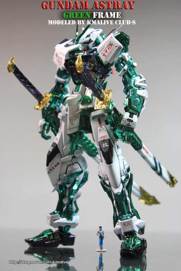 Custom Build: MG 1/100 Gundam Astray "Green Frame"