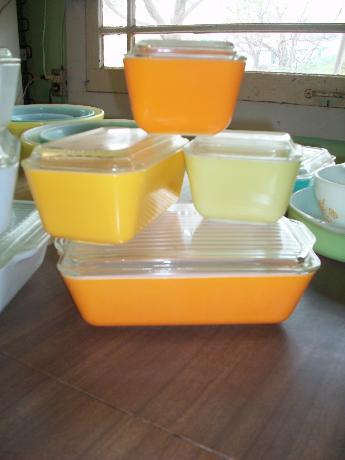 Everyone Goes to Mick's: 26 Piece PYREX SCORE!