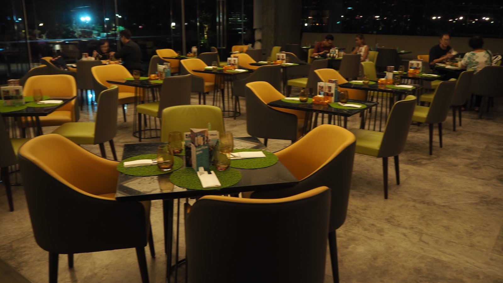 Makan @ Jen Restaurant - JtheJon