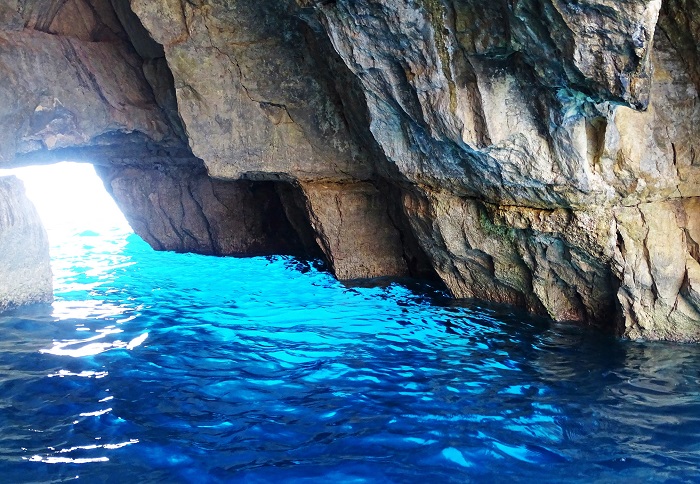 The Blue Grotto, Malta - One of the Most Spectacular Natural Sights in ...