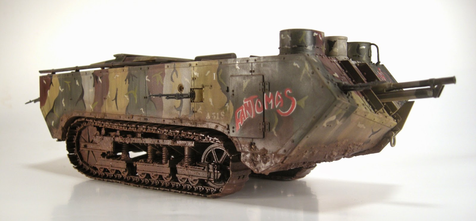 MODEL OTAKU: French WW1 Heavy Tank - St. Chamond