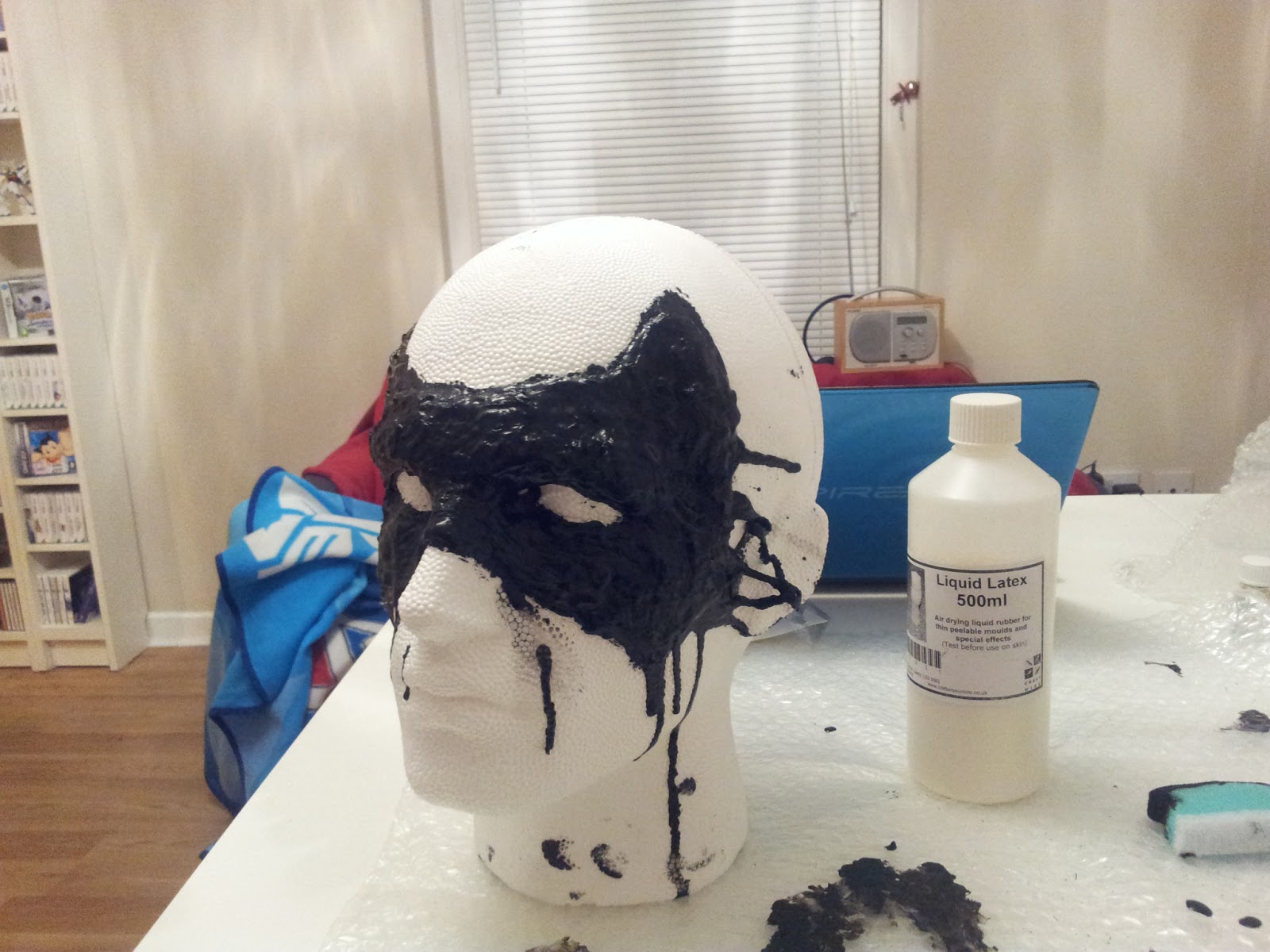 A Marvelous Craft Journal: Playing with latex: Mask making
