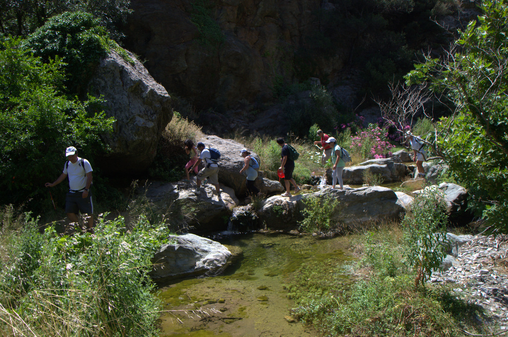 ΟΡΕΙΒΑΤΙΚΟΣ ΣΥΛΛΟΓΟΣ ΑΓΙΟΥ ΝΙΚΟΛΑΟΥ (1ος κύκλος): ΣΤΟ ΦΑΡΑΓΓΙ ΤΟΥ ΡΙΧΤΗ ...