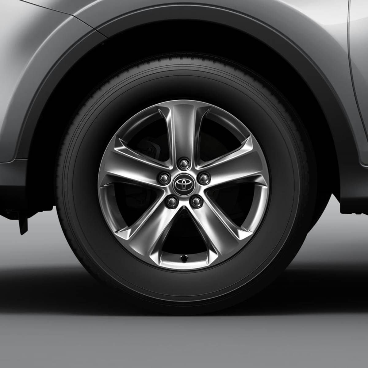 Toyota RAV4 tem nova versão top 4x2 - Preço R$ 123.700