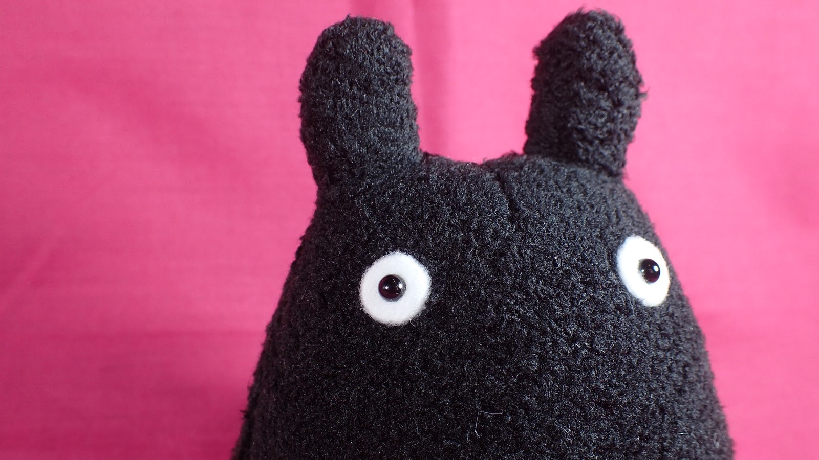 Plush Review - Mei and the Baby Cat Bus Totoro | Optimistic Penguin