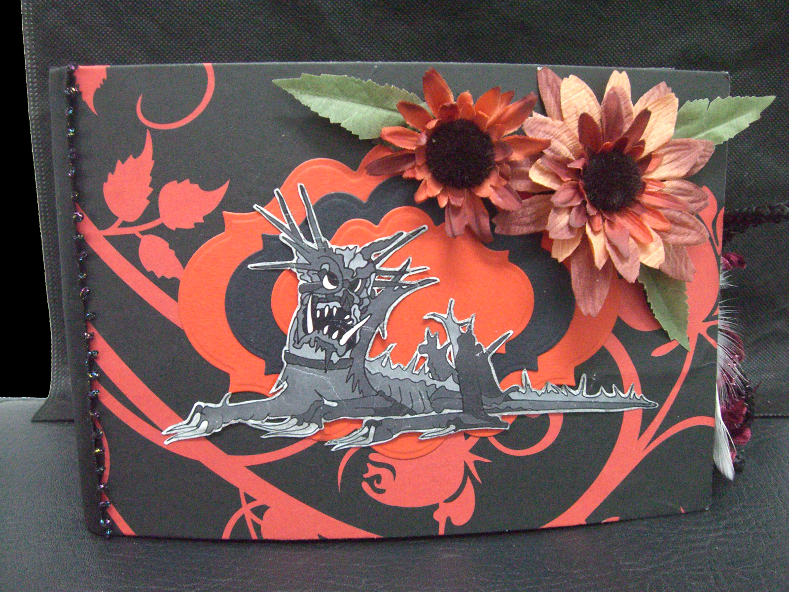 Ike's World: GOTHIC PAPER BAG MINI ALBUM