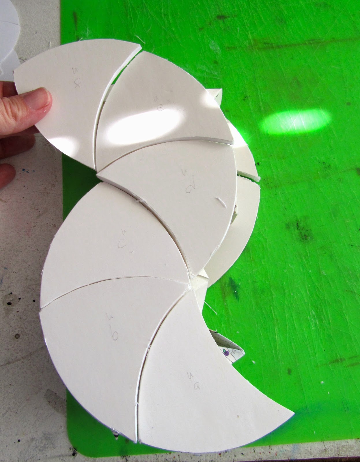 UnBound: A Paper Art Blog: Wednesday Post #8: Circle Segment Sculpture