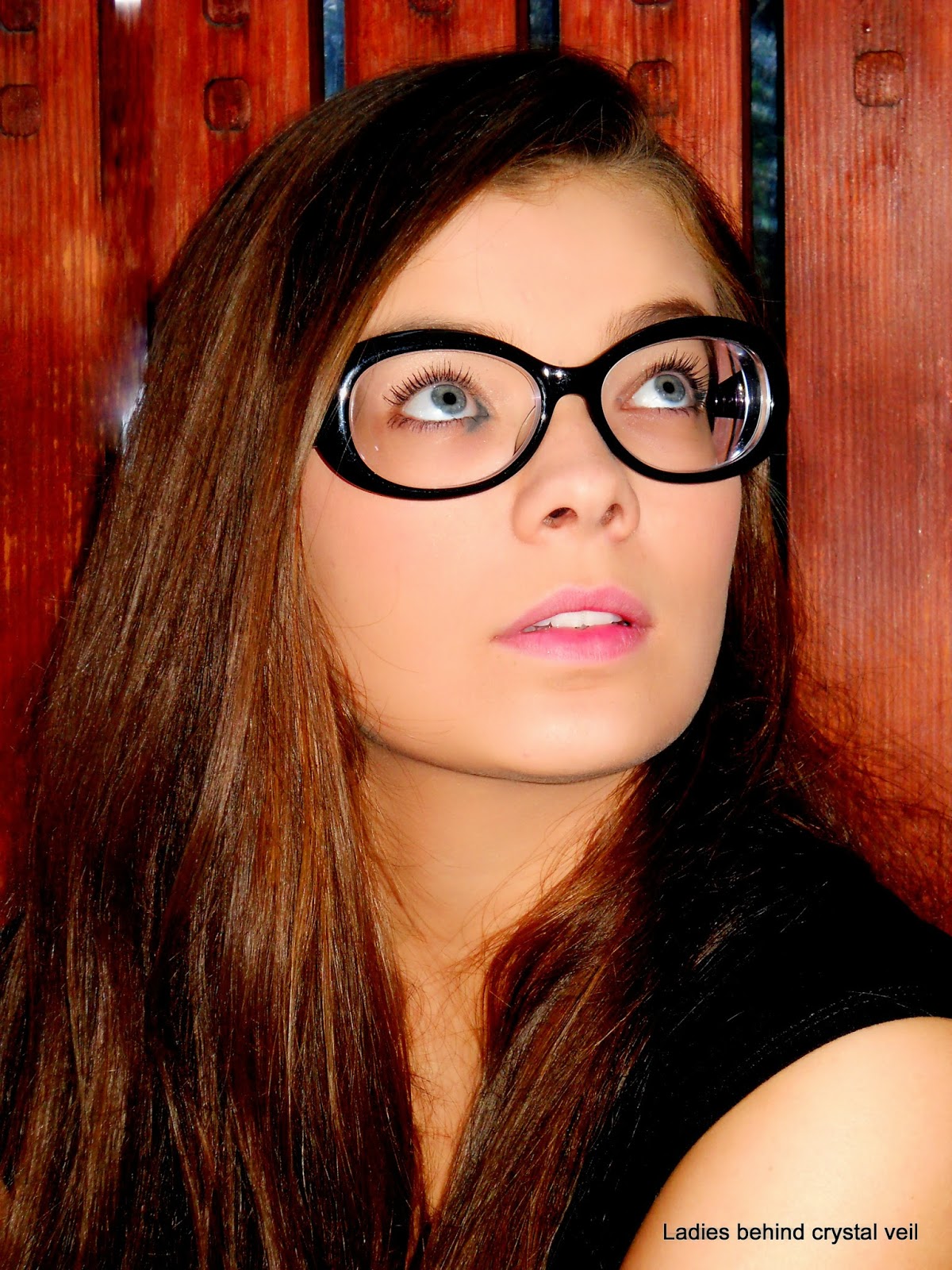 Lovely ladies behind crystal veil: Lydia 113