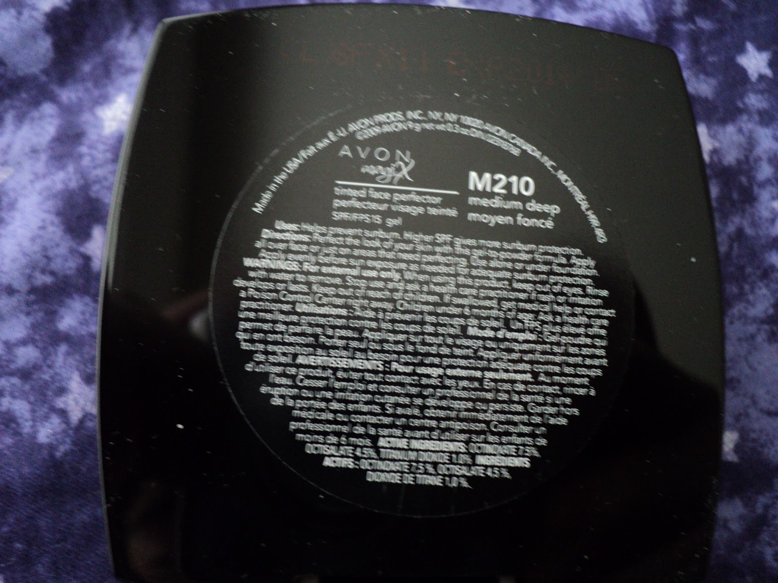 Silvers Kosmic Review.: Avon MagiX Tinted Face Perfector.