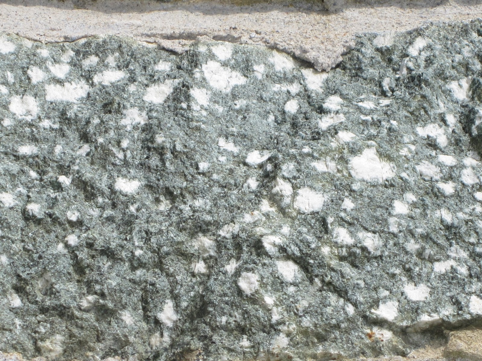 Stonehenge and the Ice Age: A veritable cornucopia of spotted dolerites