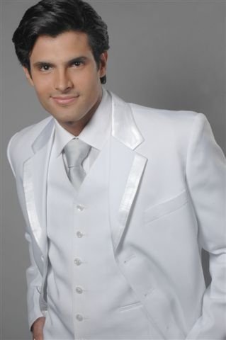 perfilesyestilos: EN LA RUTA AL MISTER MUNDO 2012