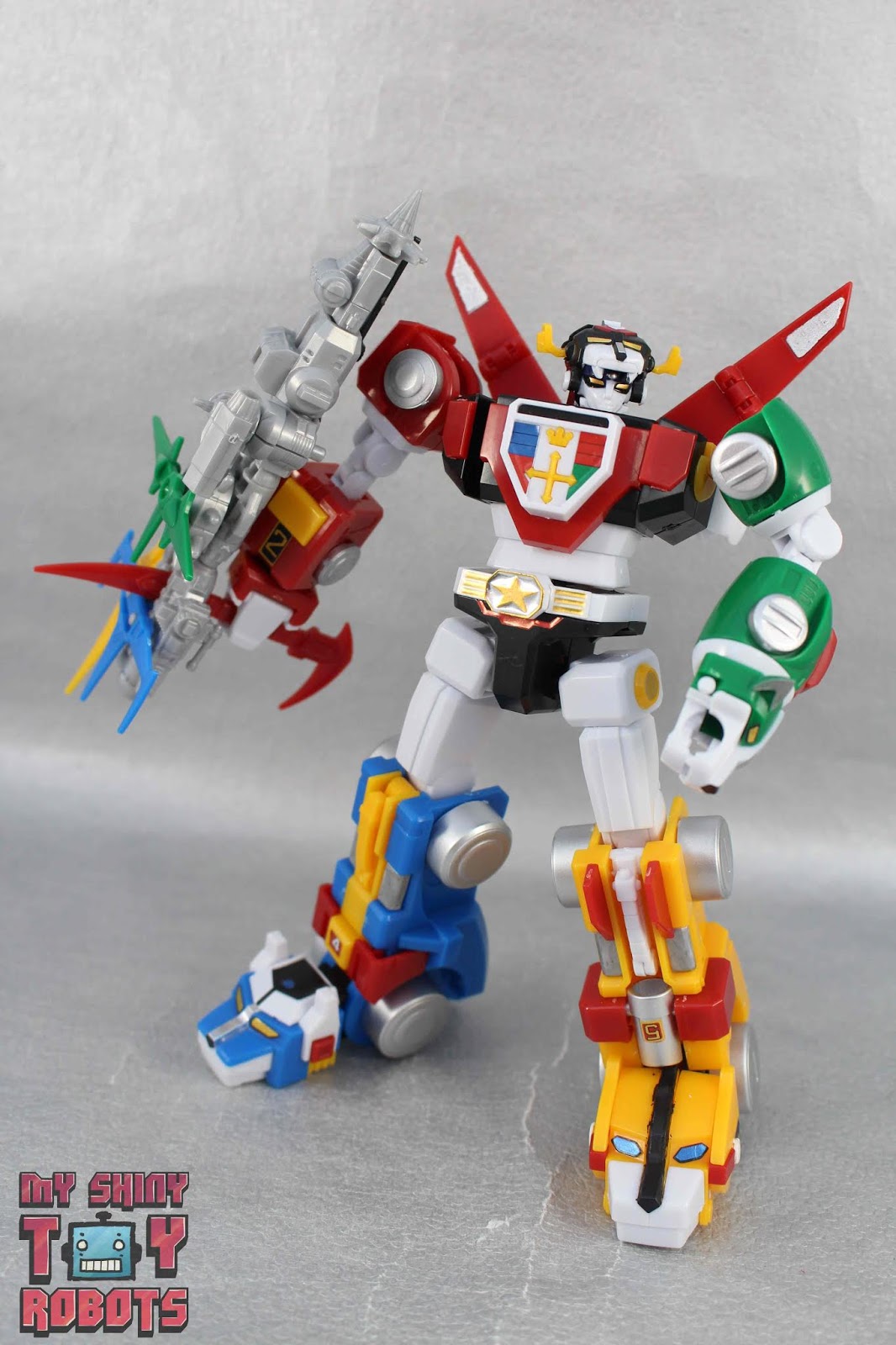 My Shiny Toy Robots: Toybox REVIEW: Super Mini-Pla Golion (Voltron)