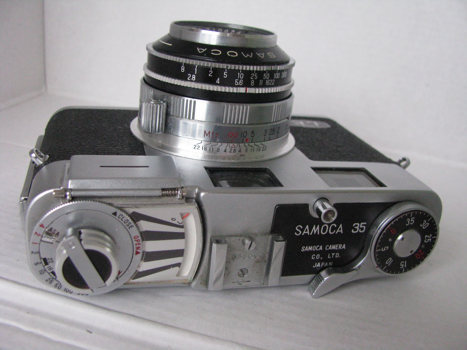 Analogkamera - A virtual photomuseum: Samoca 35 Model LE