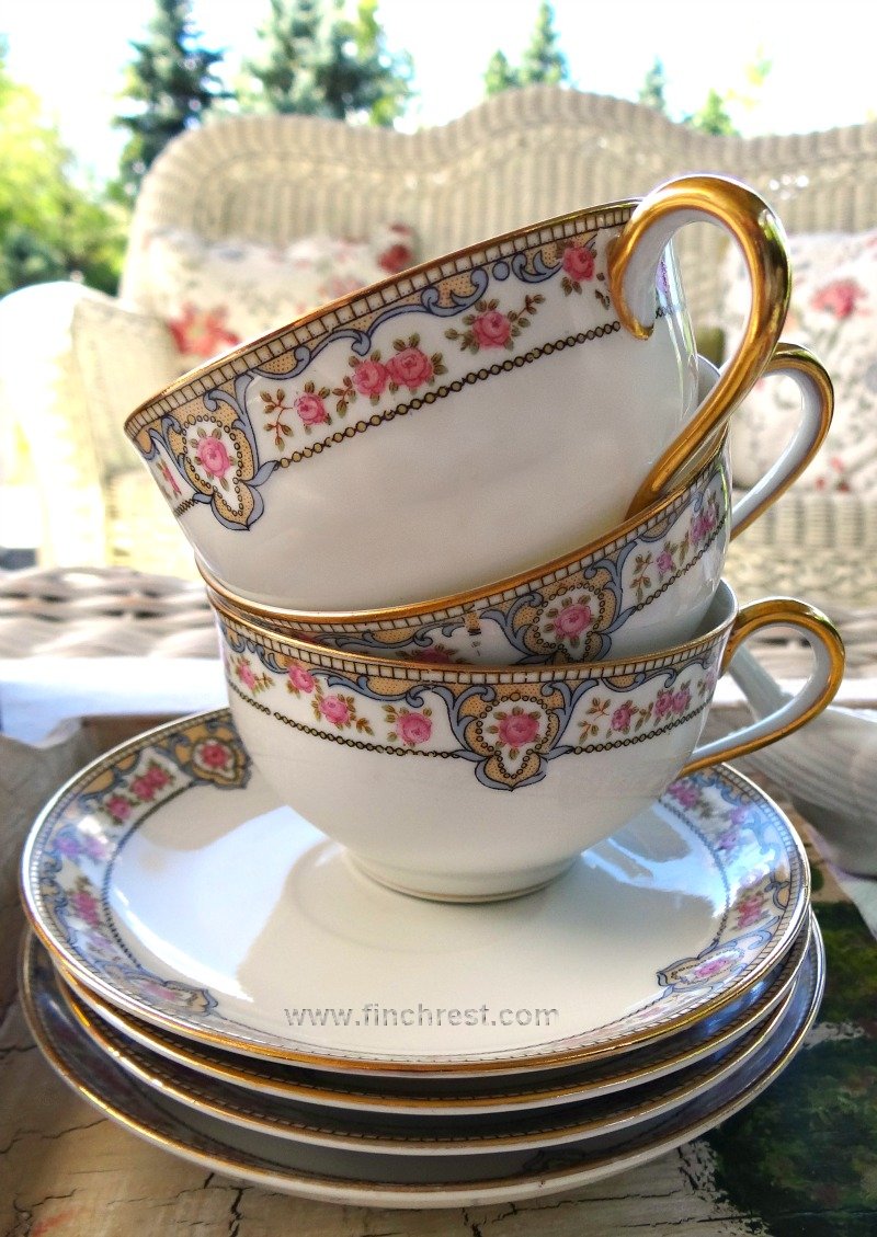 The Nest at Finch Rest: Tea with Snacks Outdoors