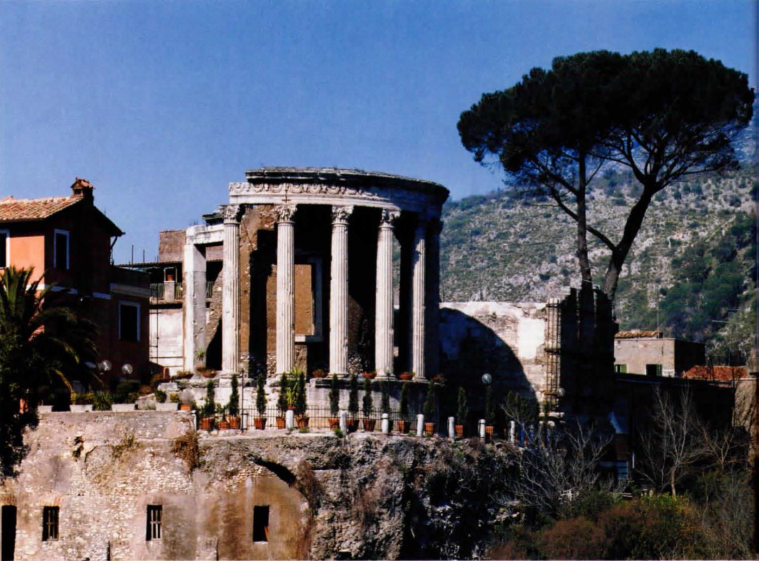 Punto al Arte: Los primeros templos de Roma