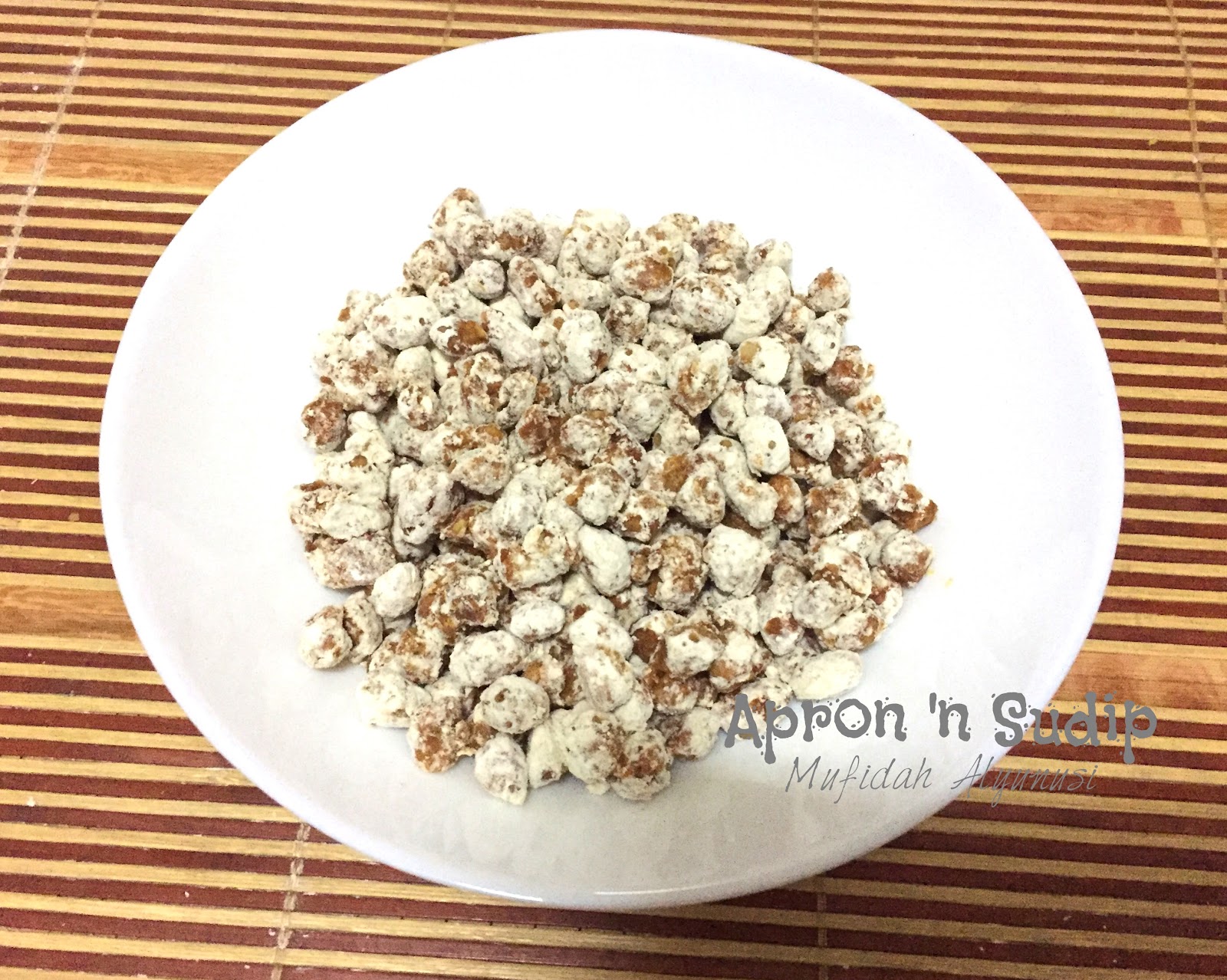 Apron 'n Sudip: Maruku Campur (Maruku + Kacang Masala)