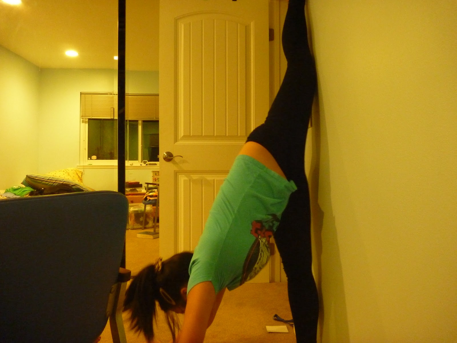 Splits tutorial: how to do the splits