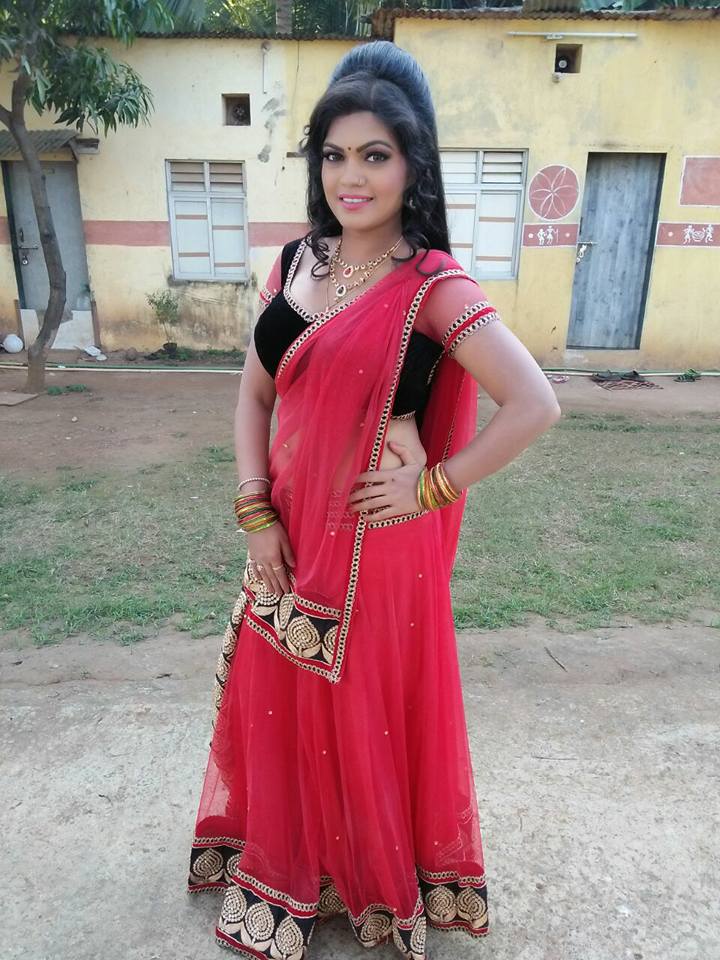 Nisha Dubey HD Wallpaper, Photos, Images, Photo Gallery - Bhojpuri Gallery