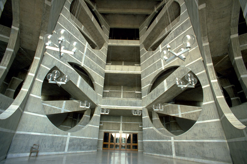 ARplus: Louis Kahn: monumental and timeless architecture