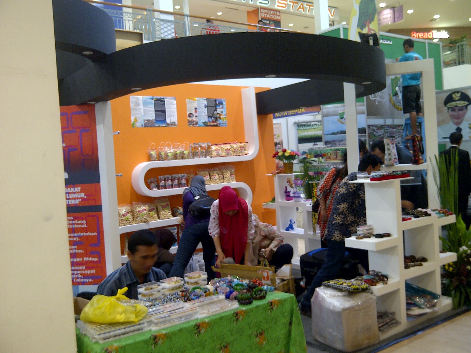 Ratu Enterprise: Dekorasi Stan Bandung : Pameran Pariwisata Pemkot ...