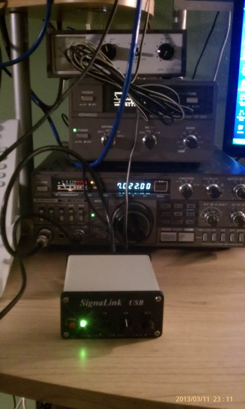 K4GTM: SignaLink Install